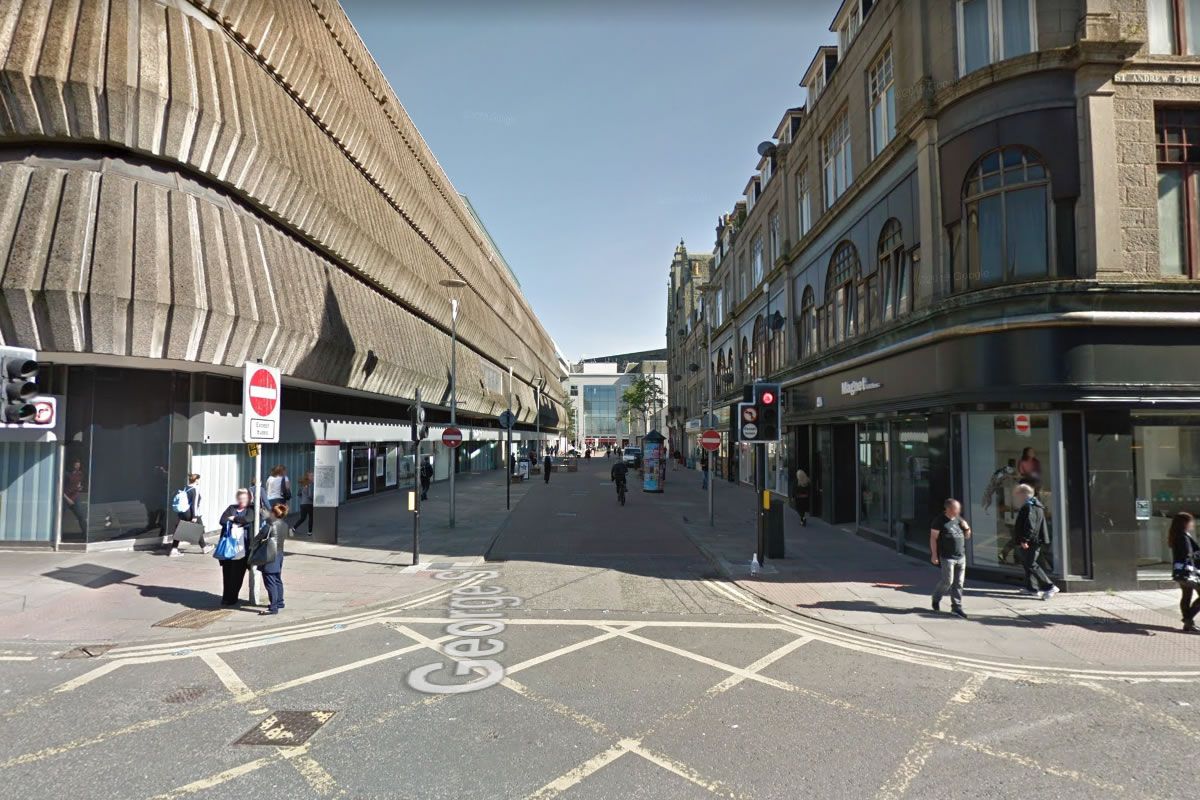 George Street, Aberdeen - FABULOUS LARGE BUY TO LET FLAT in Aberdeen ...